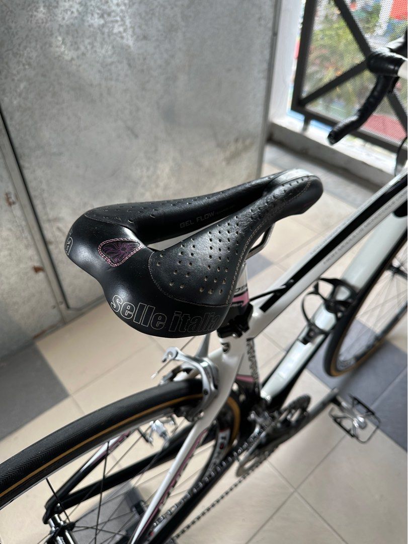 Kuota Kharma Evo full carbon aero road bike size 48, Sports Equipment ...