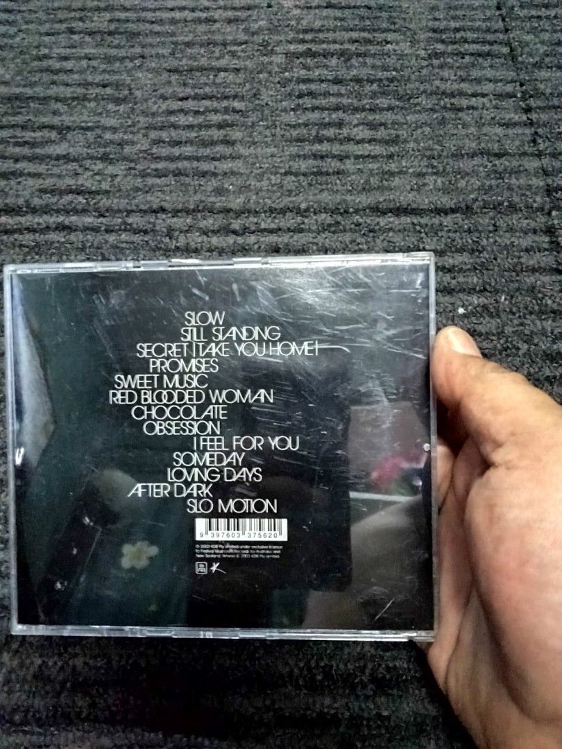 Kylie Minogue - Body language Album, Hobbies & Toys, Music & Media, CDs ...