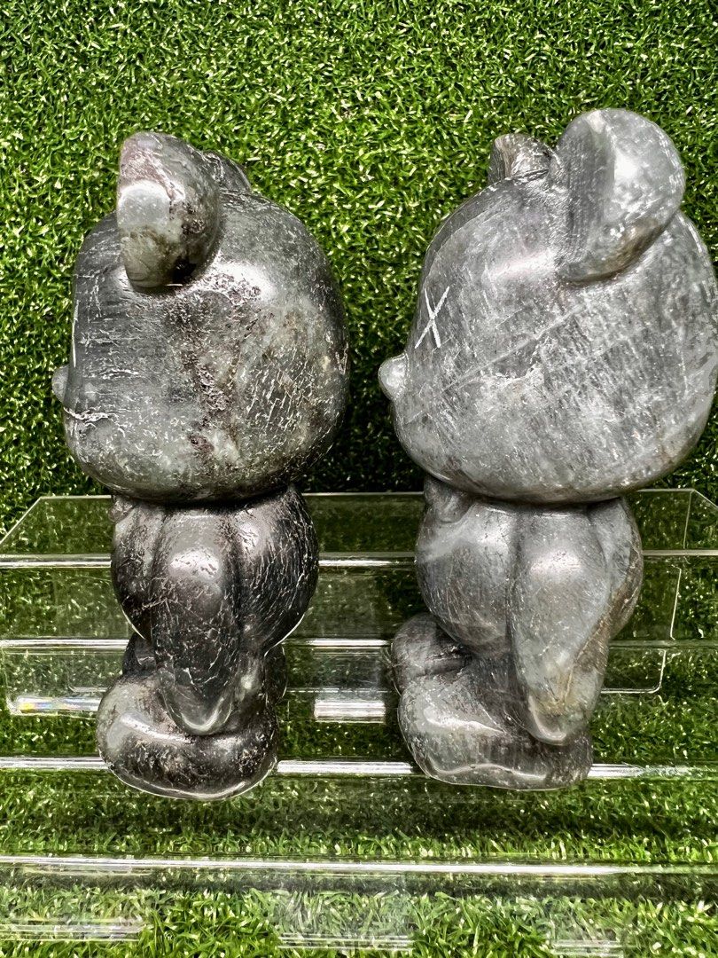 Labradorite Brick Bear Display, Women's Fashion, Jewelry & Organisers ...