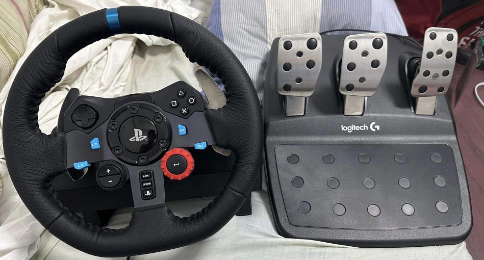 Logitech G29 Driving Force Wheel with shifter, Video Gaming, Gaming ...