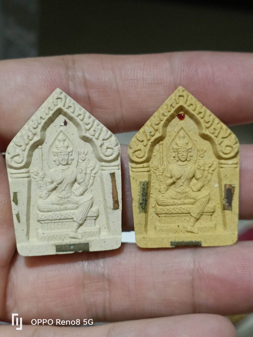 Lp hong amulet, Hobbies & Toys, Memorabilia & Collectibles, Religious ...