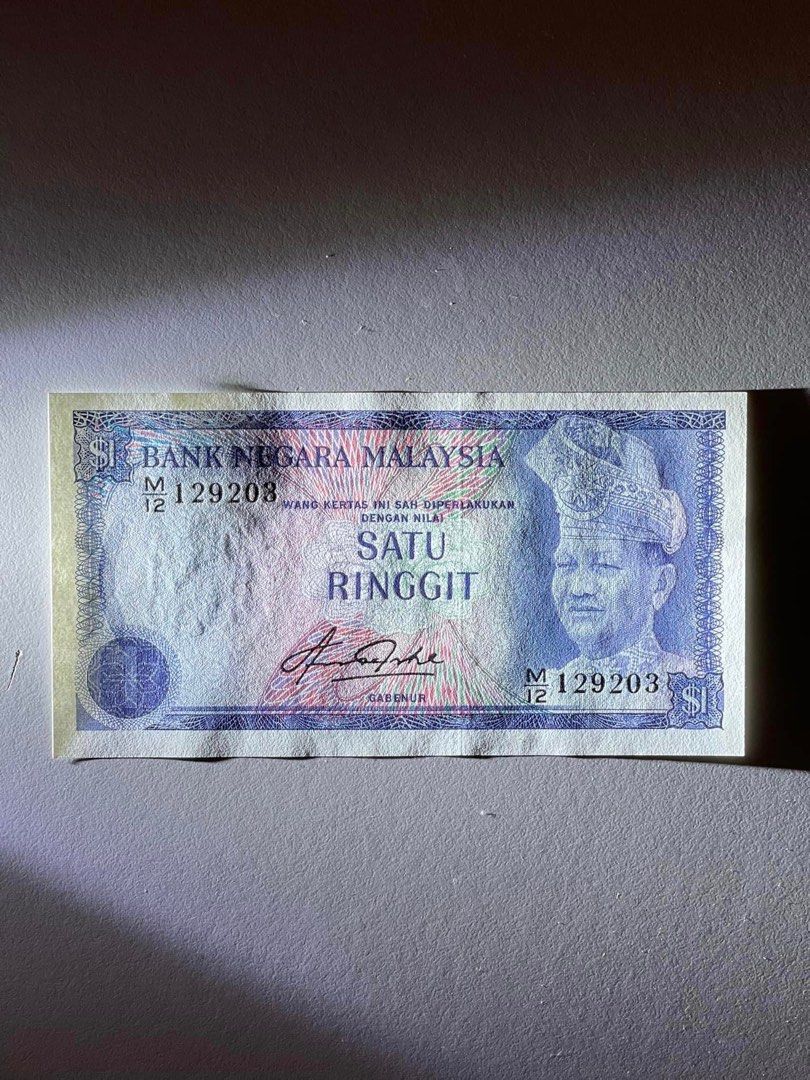 Malaysia satu ringgit series2 and series 4, Hobbies & Toys ...