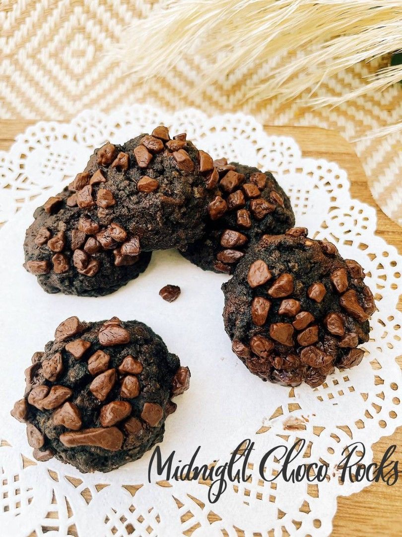 Midnight choco rocks, Food & Drinks, Homemade Bakes on Carousell