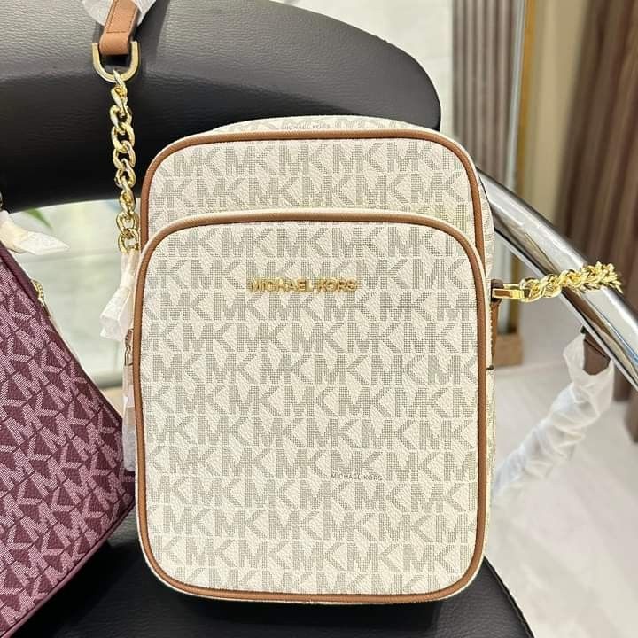 MK jet set sling, Women's Fashion, Bags & Wallets, Cross-body Bags on ...