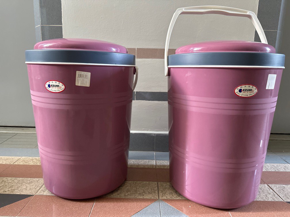 Plastic Cooler Container 25L, Furniture & Home Living, Kitchenware ...
