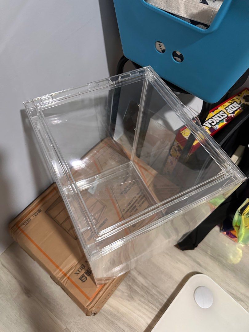 Popmart 400% Magnetic Acrylic Display Case Storage Box, Hobbies & Toys ...