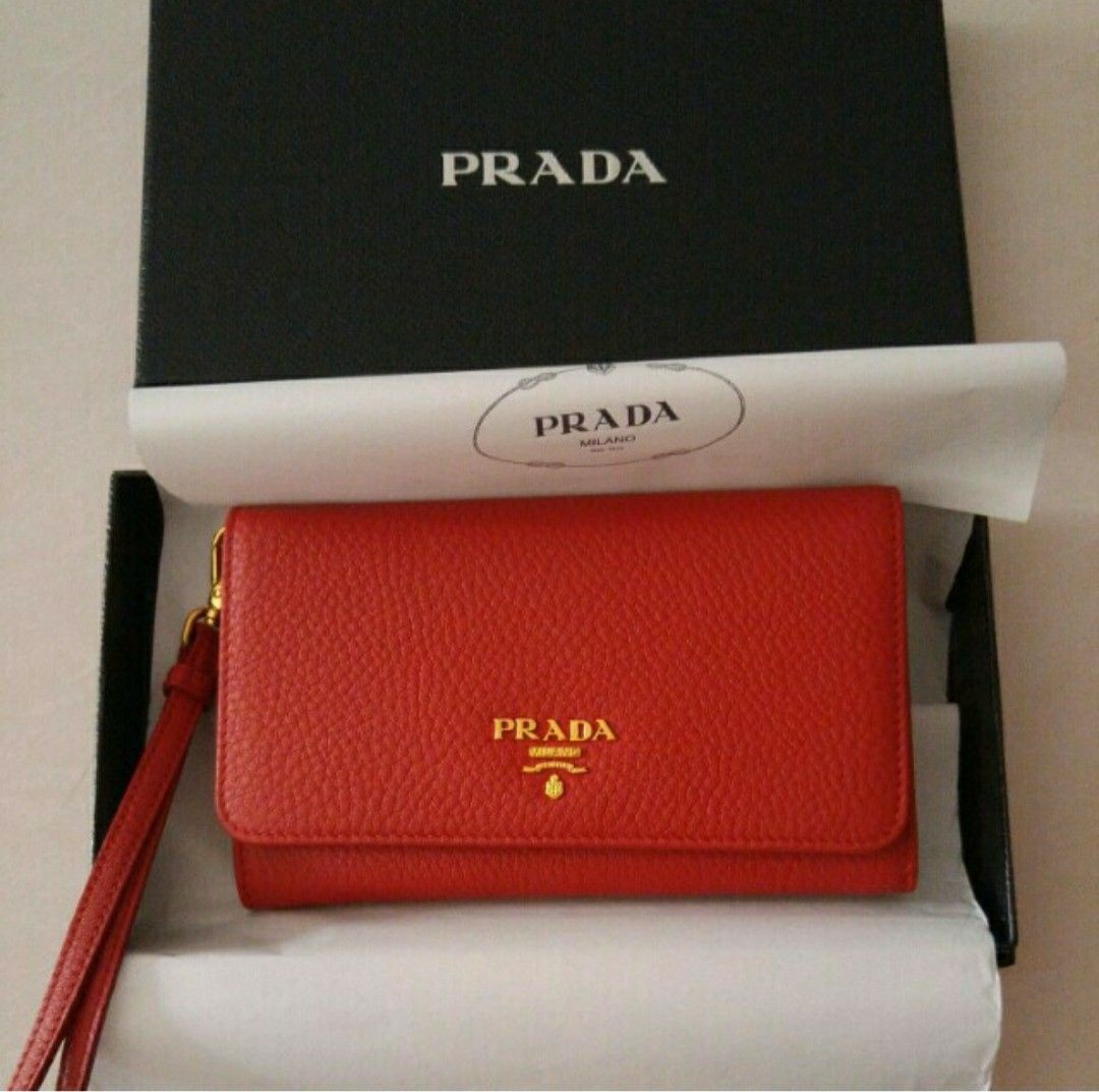 Prada Wallet (with authentication certificate), Women's Fashion, Bags ...