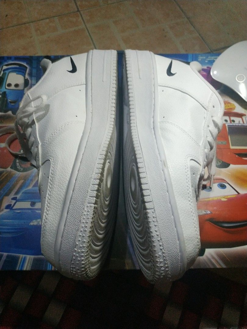 SALE Nike Air Force 1 LV8 Utility Triple Putih Hitam, Fesyen Pria ...