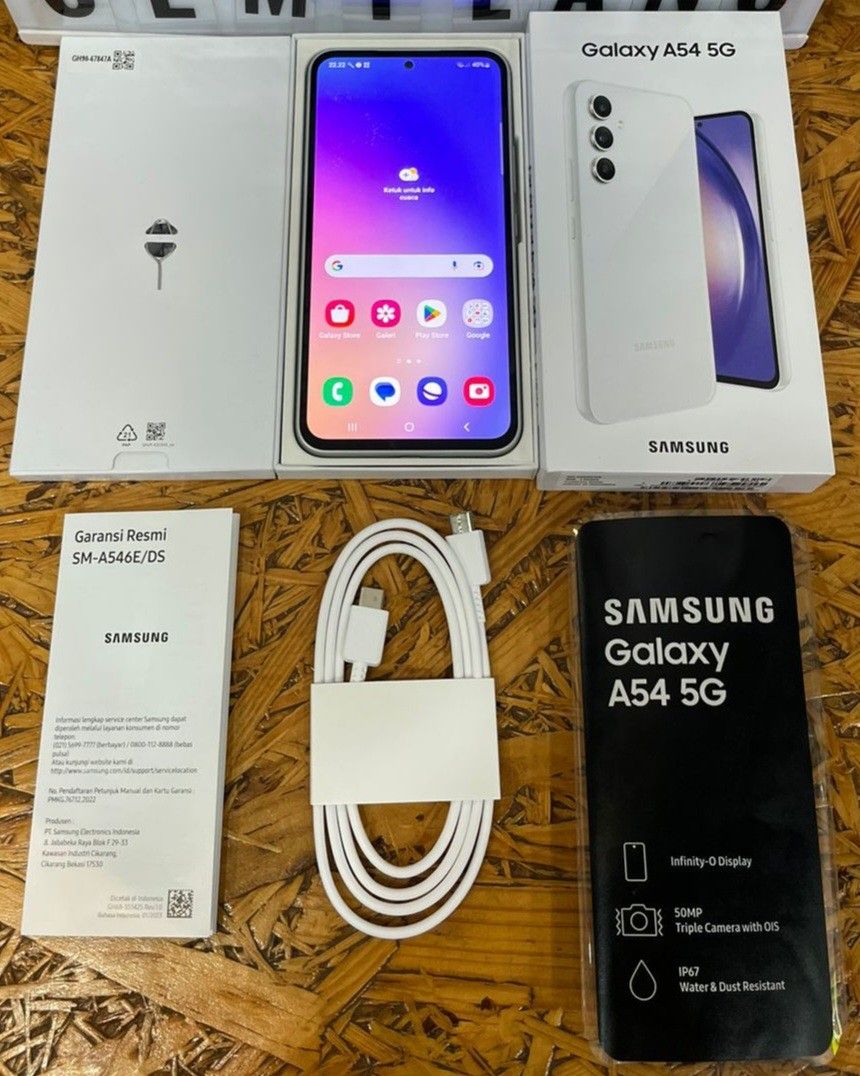 Samsung Galaxy A54 5G 8/128GB SEIN, Telepon Seluler & Tablet, Ponsel Android, Samsung di Carousell