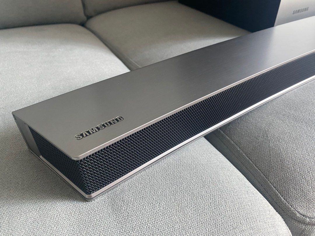 Samsung Soundbar + Subwoofer curve , Bluetooth and cable, Audio ...
