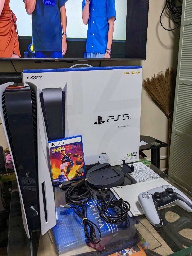 Sony Playstation 5 / PS5 Disc Edition CFI-1218A with NBA 2k23 and ...