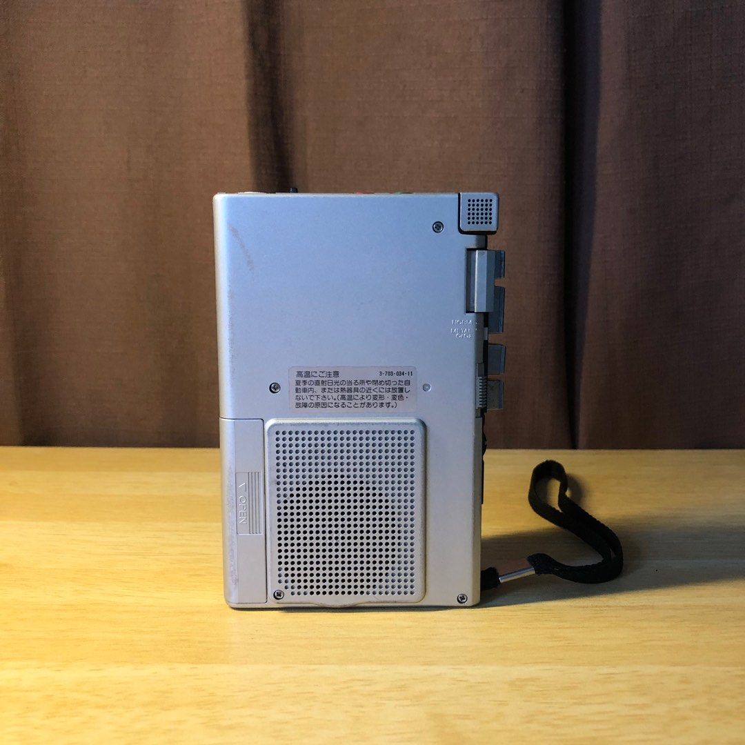 Sony walkman stereo cassette corder tcs 450, Audio, Portable Audio ...