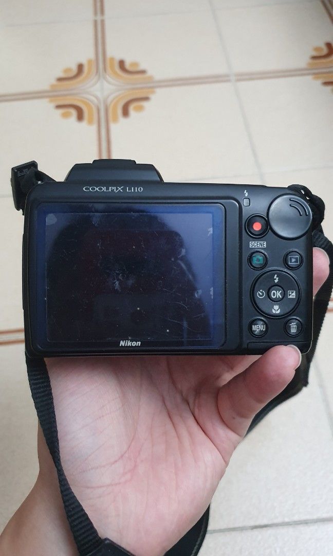 Spoilt Nikon Camera, Photography, Cameras on Carousell