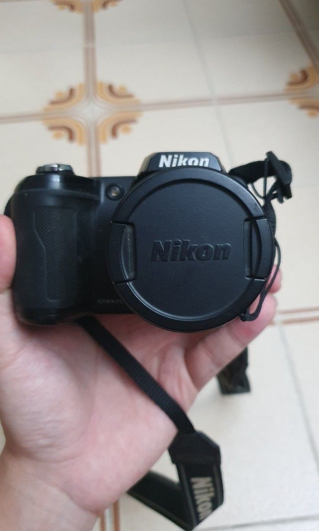 Spoilt Nikon Camera, Photography, Cameras on Carousell