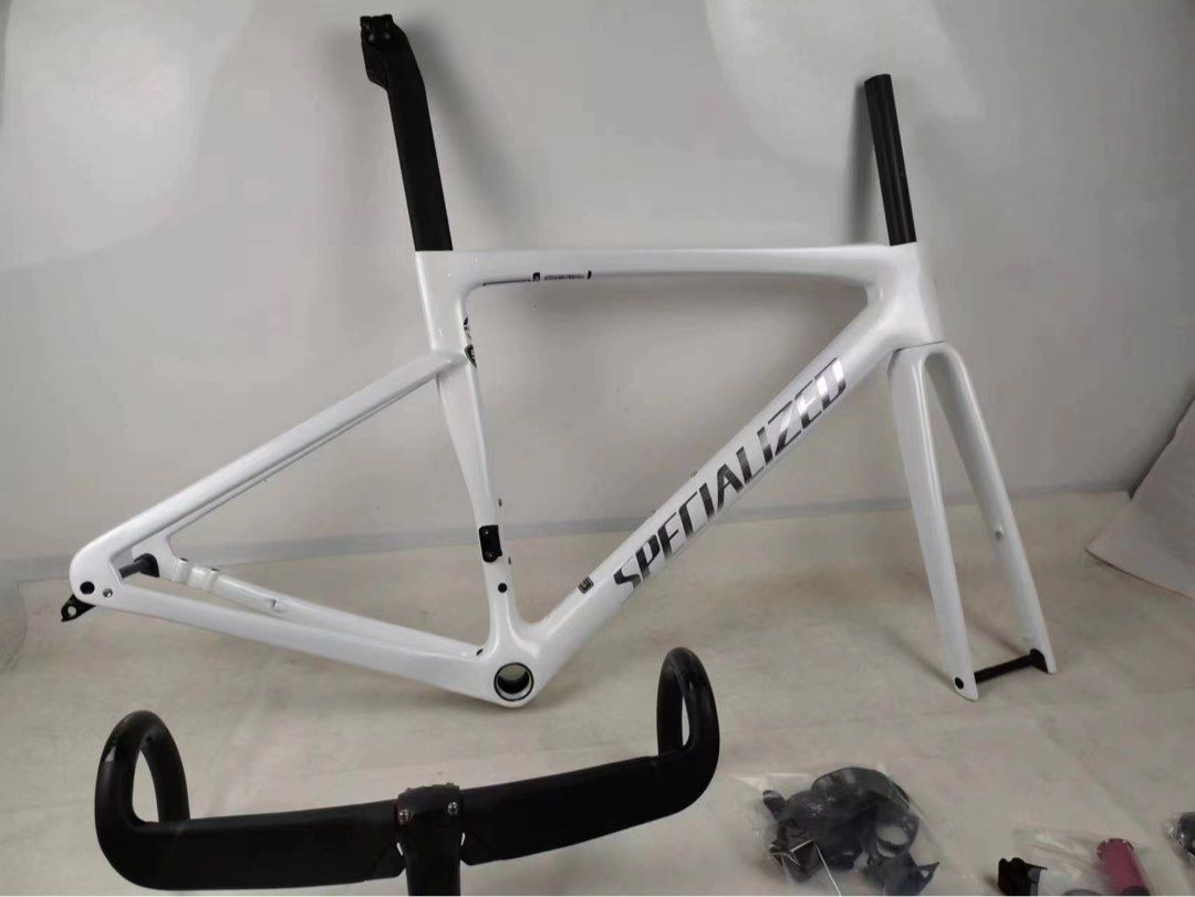 Tarmac sl7 frame, Sports Equipment, Bicycles & Parts, Bicycles on Carousell