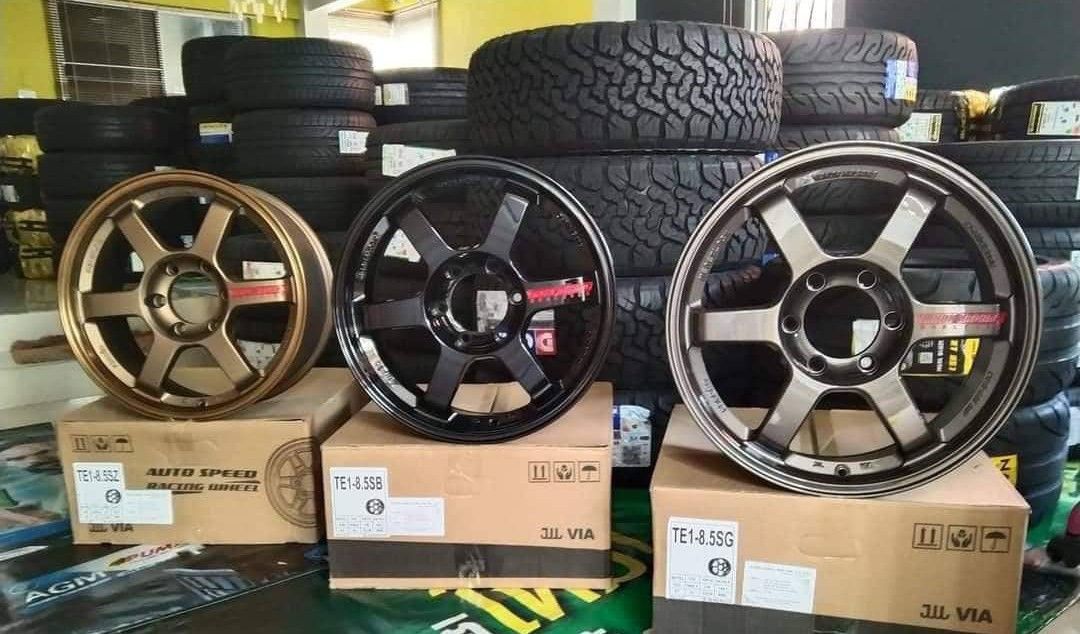 18" TE37 Hiace Rims, Car Accessories, Tyres & Rims on Carousell
