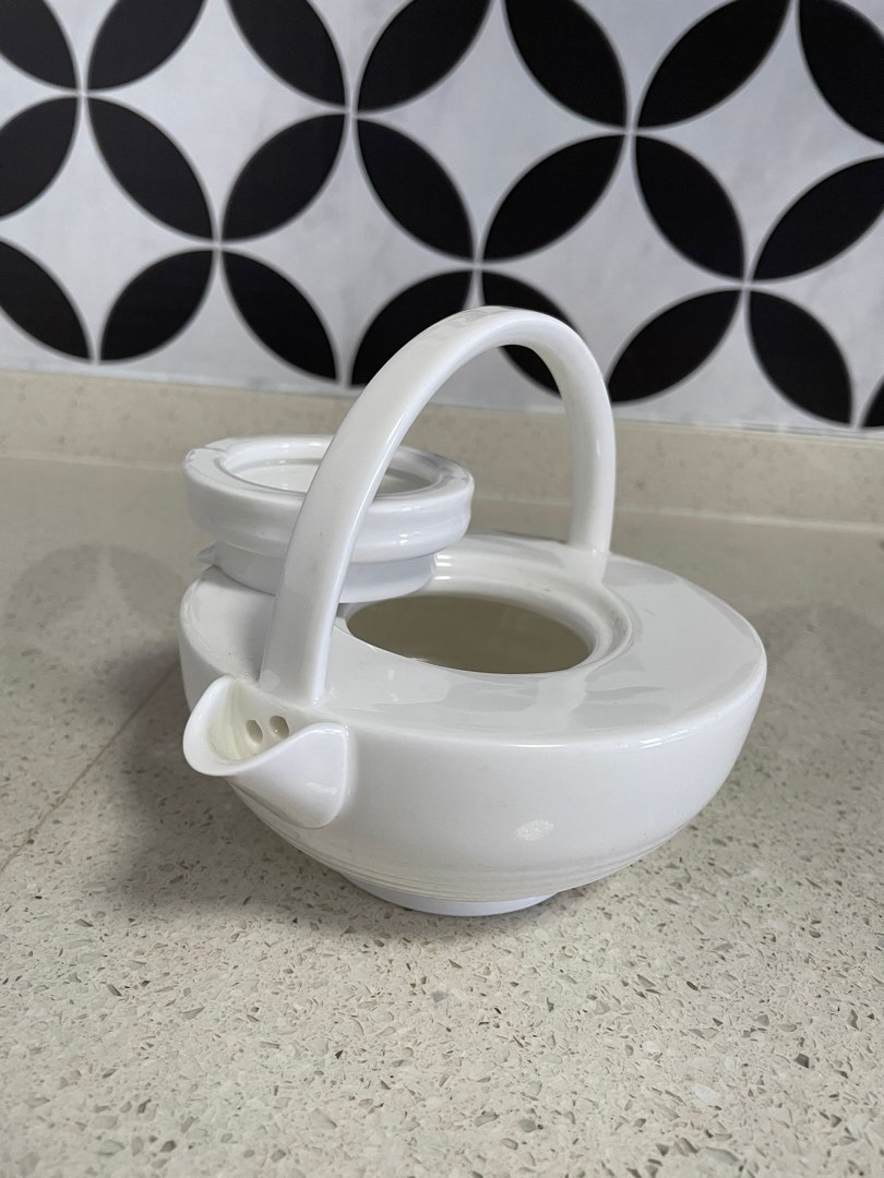 Teapot set from Taiwan, Furniture & Home Living, Kitchenware ...