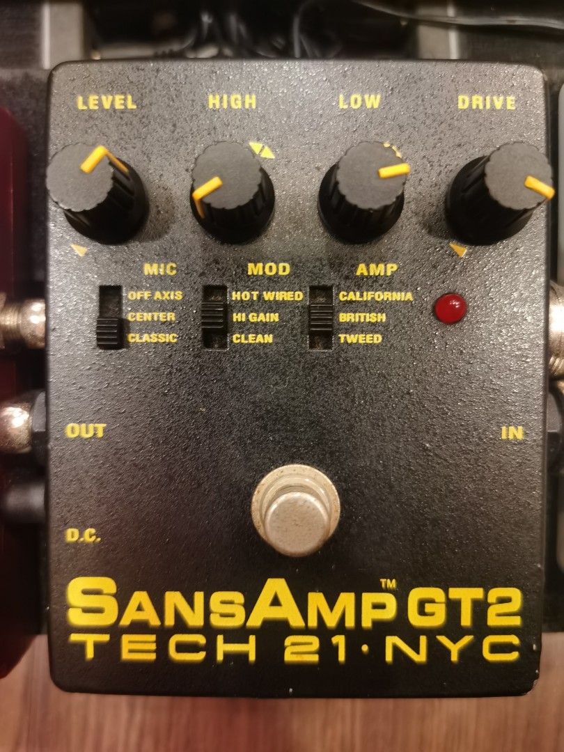 Tech 21 Sansamp GT2 Tube Amp Emulator Pedal, Hobbies & Toys, Music ...