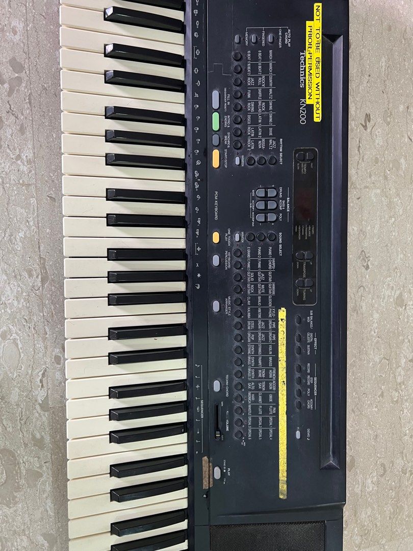 Technics KN200 Keyboard, Hobbies & Toys, Music & Media, Musical ...