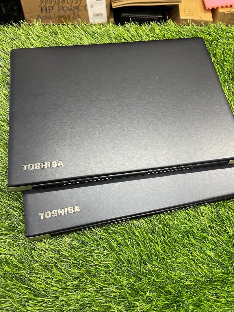 Toshiba Latest model with light weight less than 1 kg laptops ...
