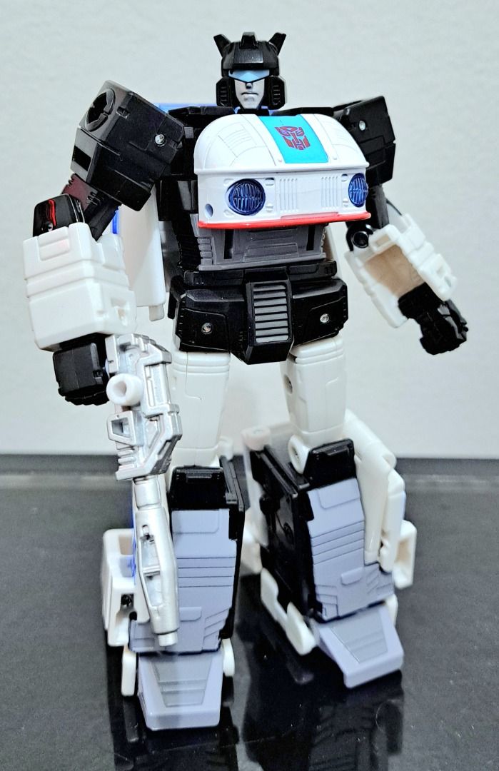 TRANSFORMERS - TWINCAST, JAZZ, ROAD ROCKET, BRAWN, BEACHCOMBER ...