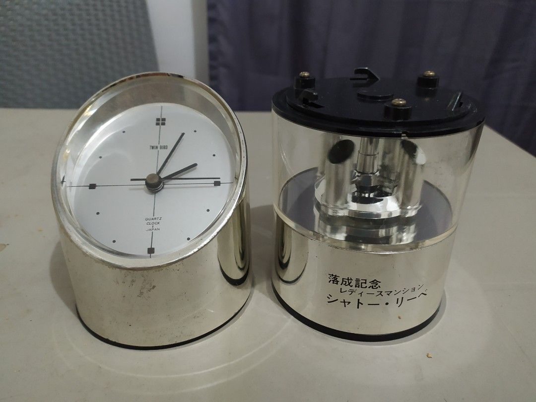 TwinBird Desk Clock Pendulum (Working) on Carousell