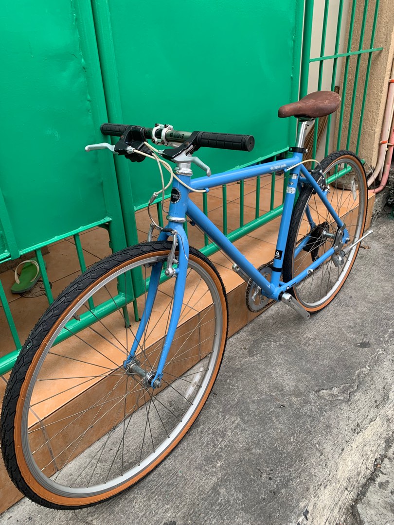 WEEKEND BIKE HYBRID TOURING, Sports Equipment, Bicycles & Parts ...