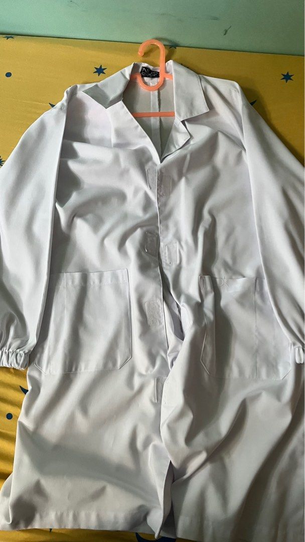 WTS NUS Co-op lab coat, Men's Fashion, Coats, Jackets and Outerwear on ...