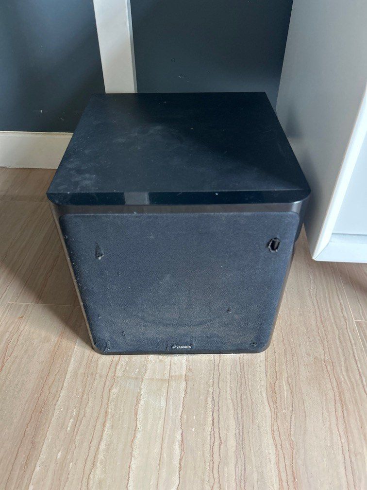 Yamaha Subwoofer NS SW40 with Speakers , Audio, Soundbars, Speakers ...