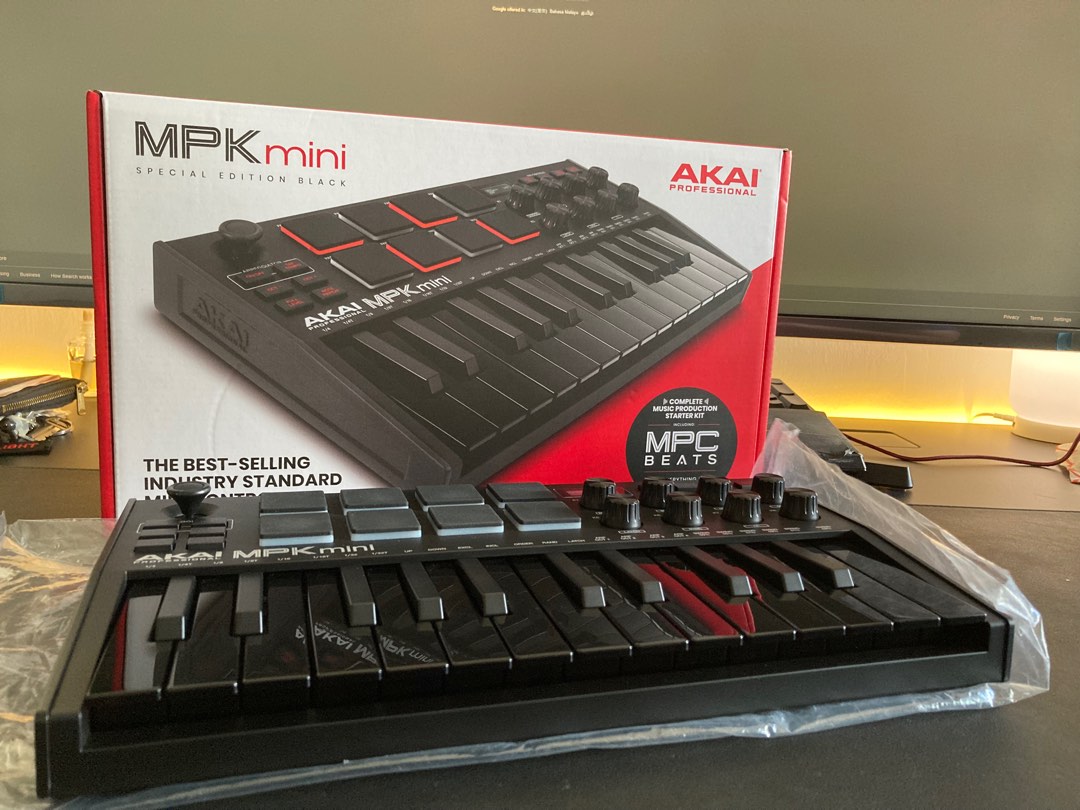 AKAI MPK mini, Hobbies & Toys, Music & Media, Music Accessories on Carousell