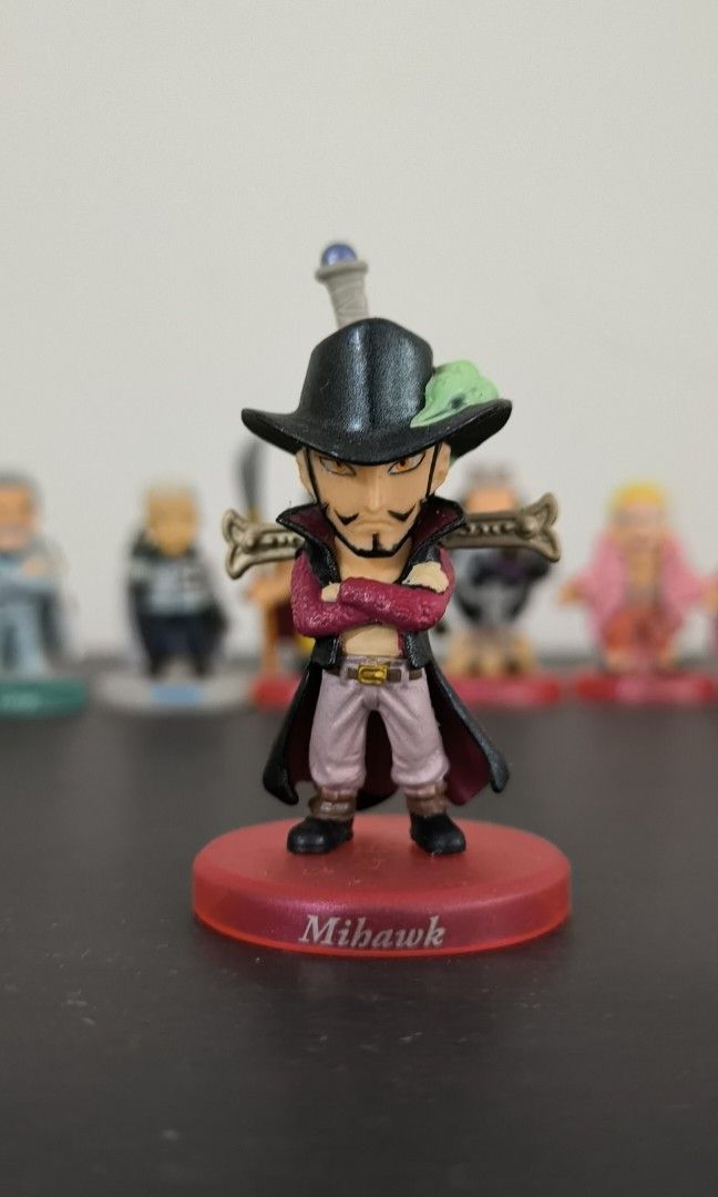 [Bandai] Dracule Mihawk / "Hawk-Eye" Mihawk, Hobbies & Toys ...