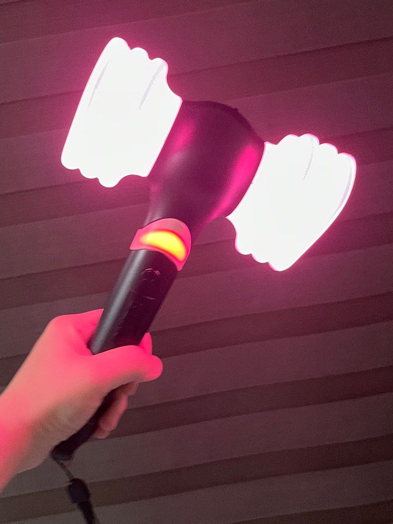 Black pink light stick ver.2, Everything Else on Carousell