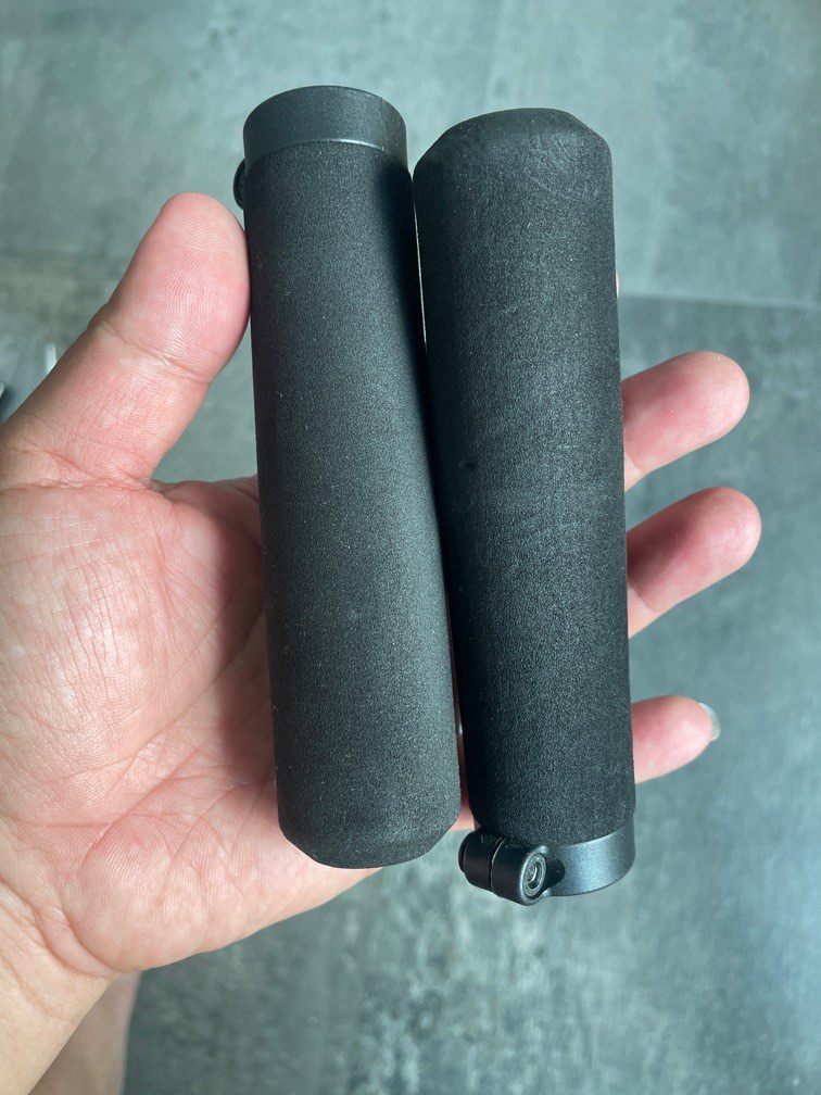 Brompton grip, Sports Equipment, Bicycles & Parts, Parts & Accessories ...