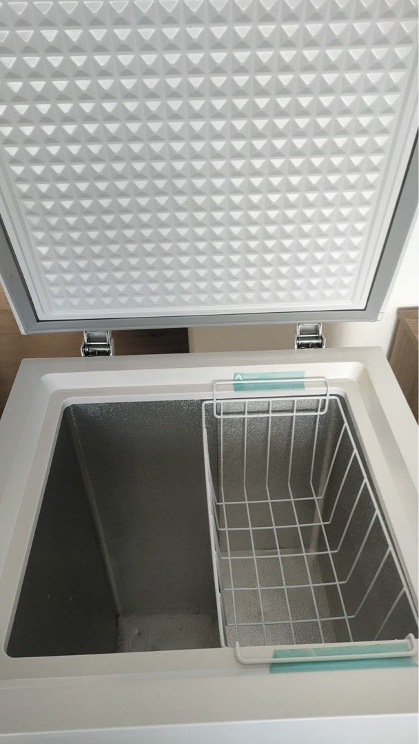 BUY NOW! Continental Edison 91L Chest Freezer BD-95JA, TV & Home ...