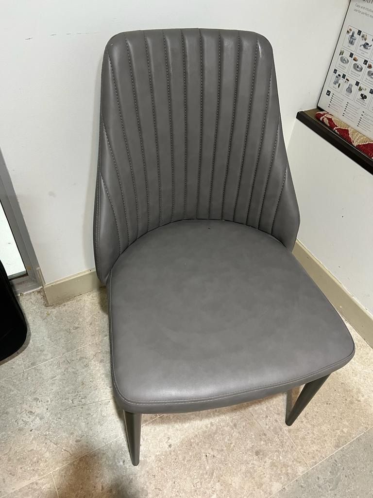 Courts Modern Dining Table Set (Hardly used), Furniture & Home Living ...