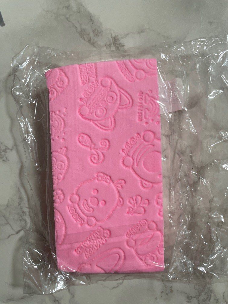 damp duster sponge scrub daddy like, Furniture & Home Living, Cleaning ...