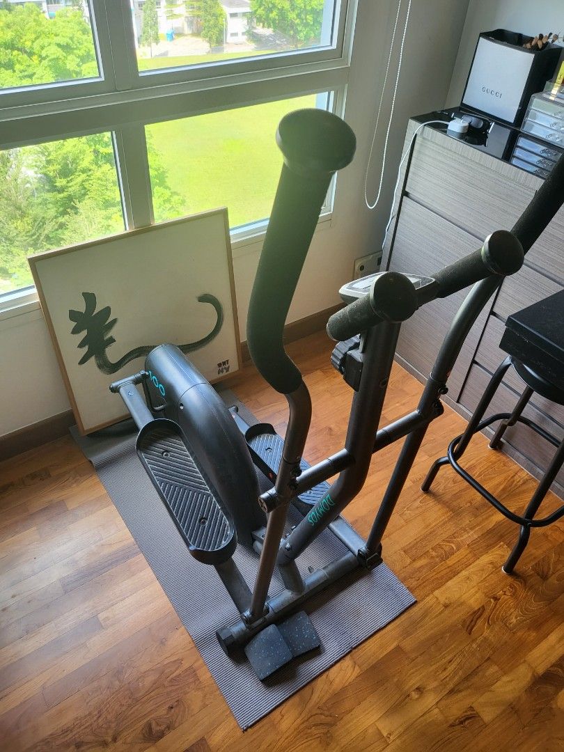 Decathlon Domyos cross trainer EL 100, Sports Equipment, Exercise ...