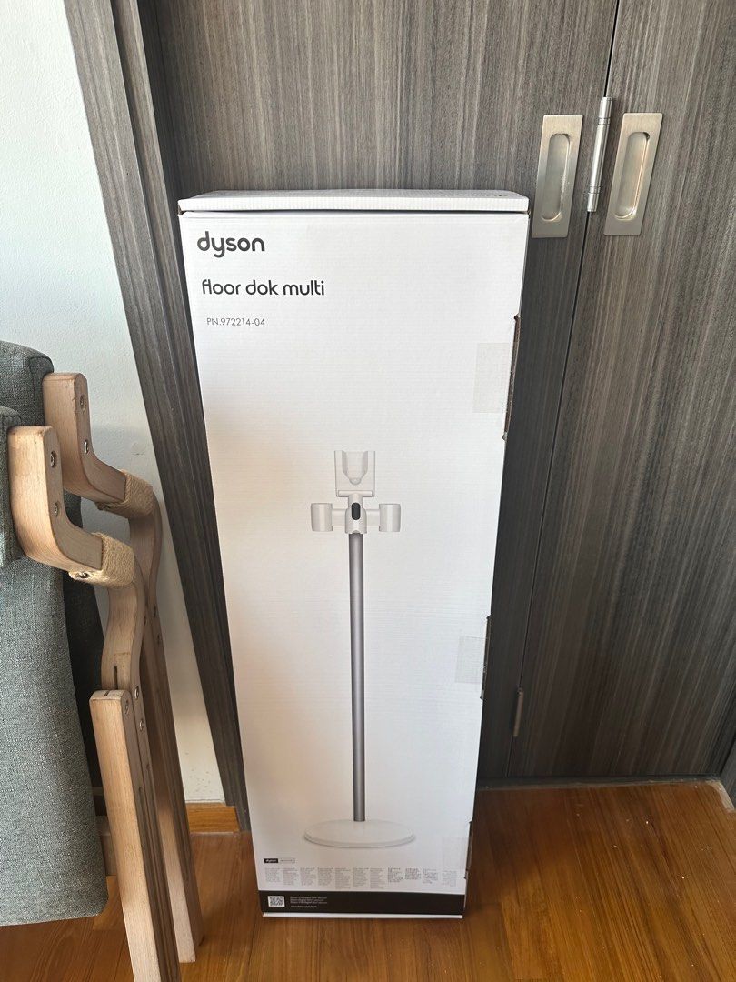 Dyson Floor Dok Multi (V12), TV & Home Appliances, Vacuum Cleaner ...