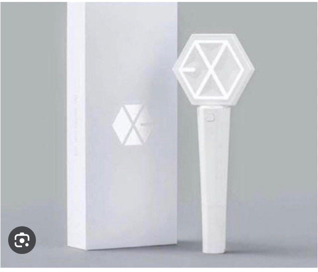 EXO LIGHTSTICK VER 2, Hobbies & Toys, Memorabilia & Collectibles, K ...