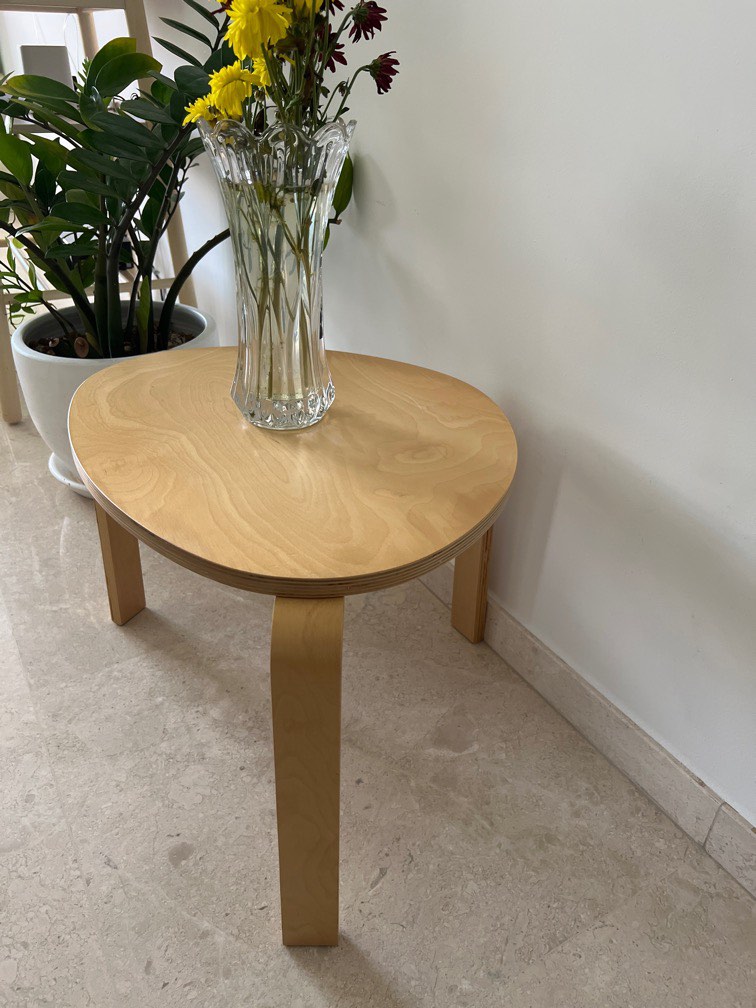 Set Of 2 Geometric Shaps Tables One Big One Small Furniture And Home Living Furniture Tables