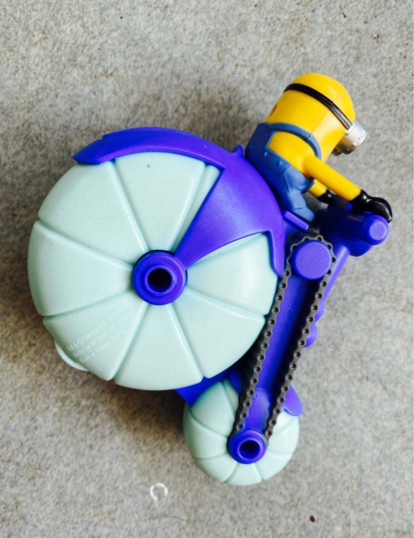 happy meal minions motor, Toys & Collectibles, Mainan di Carousell