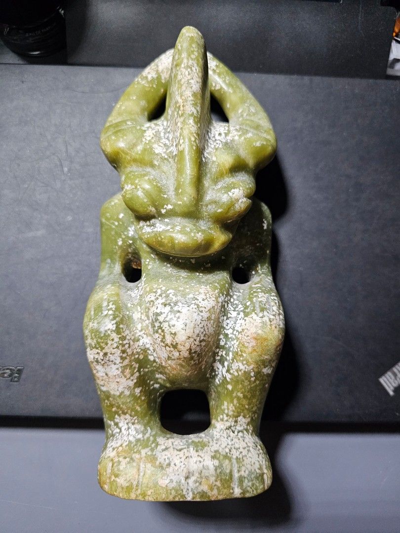 Hong shan old jade, Hobbies & Toys, Memorabilia & Collectibles, Vintage ...