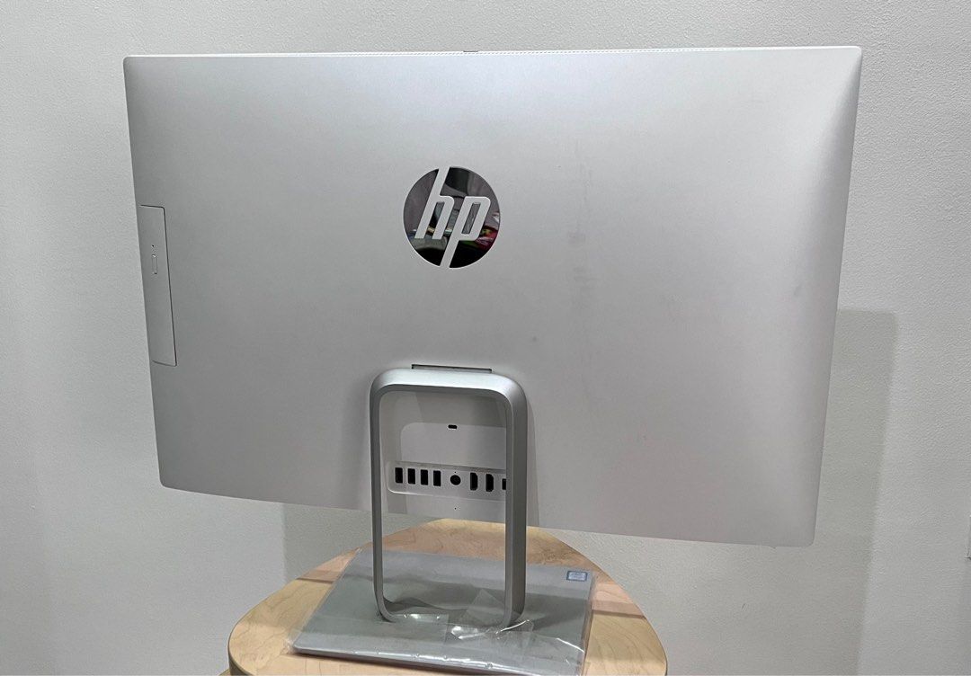 Hp Pavilion Aio R Xx Computers Tech Desktops On Carousell