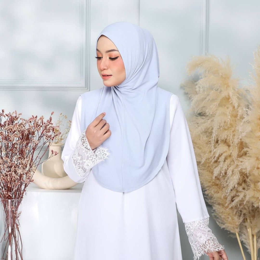 Instant Hijab, Women's Fashion, Muslimah Fashion, Hijabs on Carousell