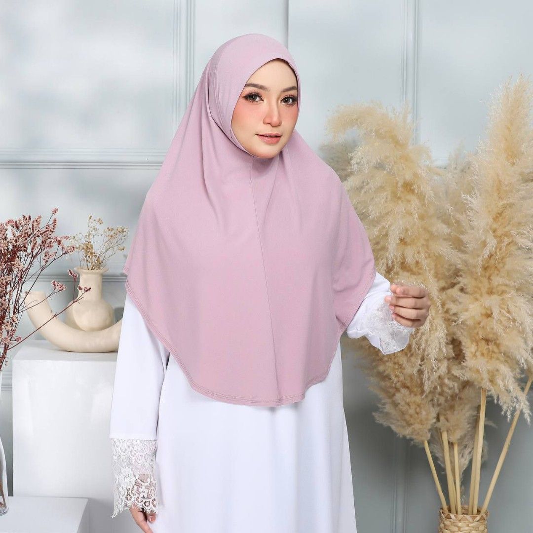 Instant Hijab, Women's Fashion, Muslimah Fashion, Hijabs on Carousell