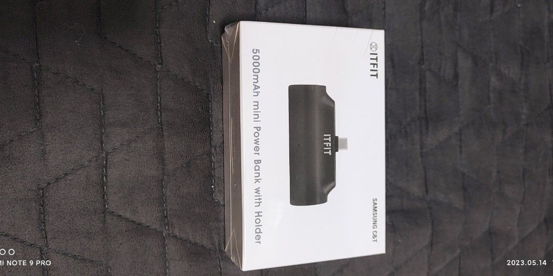 ITFIT 5000mAh mini Power Bank with Holder, 手提電話, 電話及其他裝置配件, 電池及充電器 ...