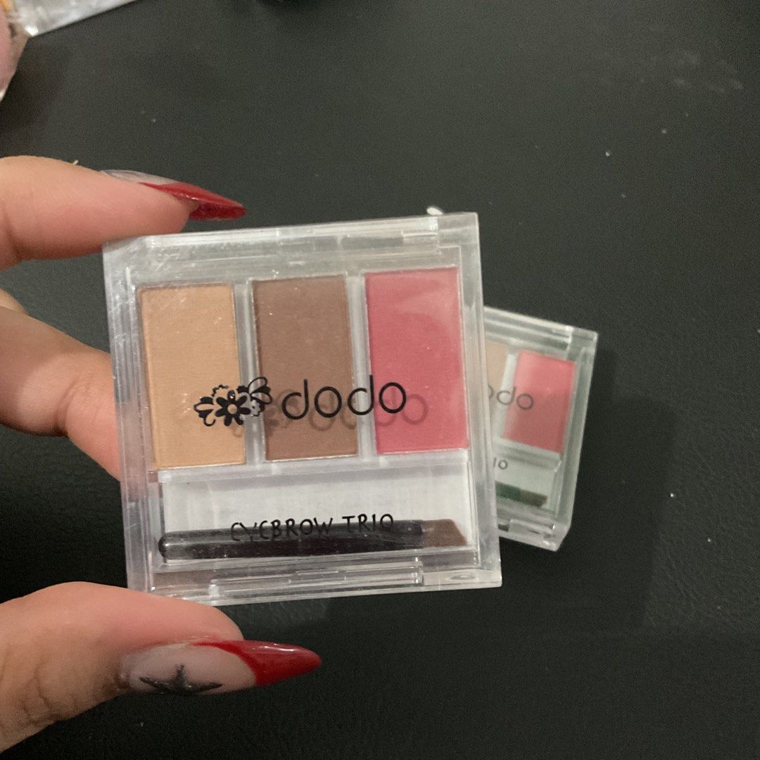 Japanese dodo eyebrow trip, Beauty & Personal Care, Face, Makeup on Carousell