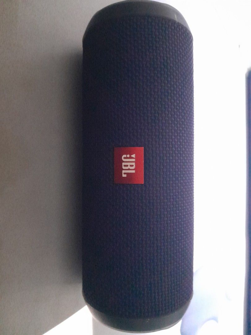 JBL Flip 3 se, Audio, Soundbars, Speakers & Amplifiers on Carousell