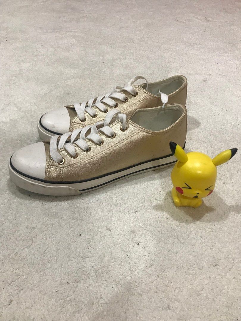 JODI LOW RISE GOLE SPARKLE, Women's Fashion, Footwear, Boots on Carousell