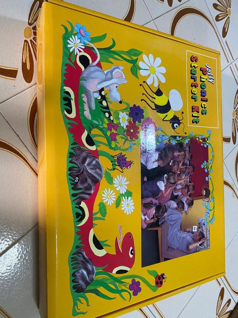 Jolly phonics starter kit, Hobbies & Toys, Books & Magazines, Children ...